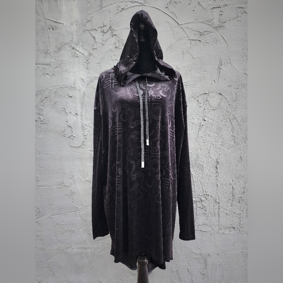 Killstar | Tops | Killstar Black Velvet Oversized High Low Hoody With ...